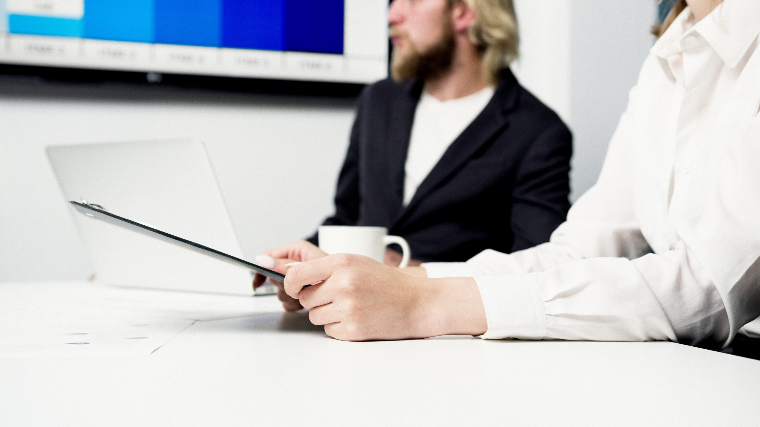 Prestação de contas em condomínios: normas, práticas e dicas